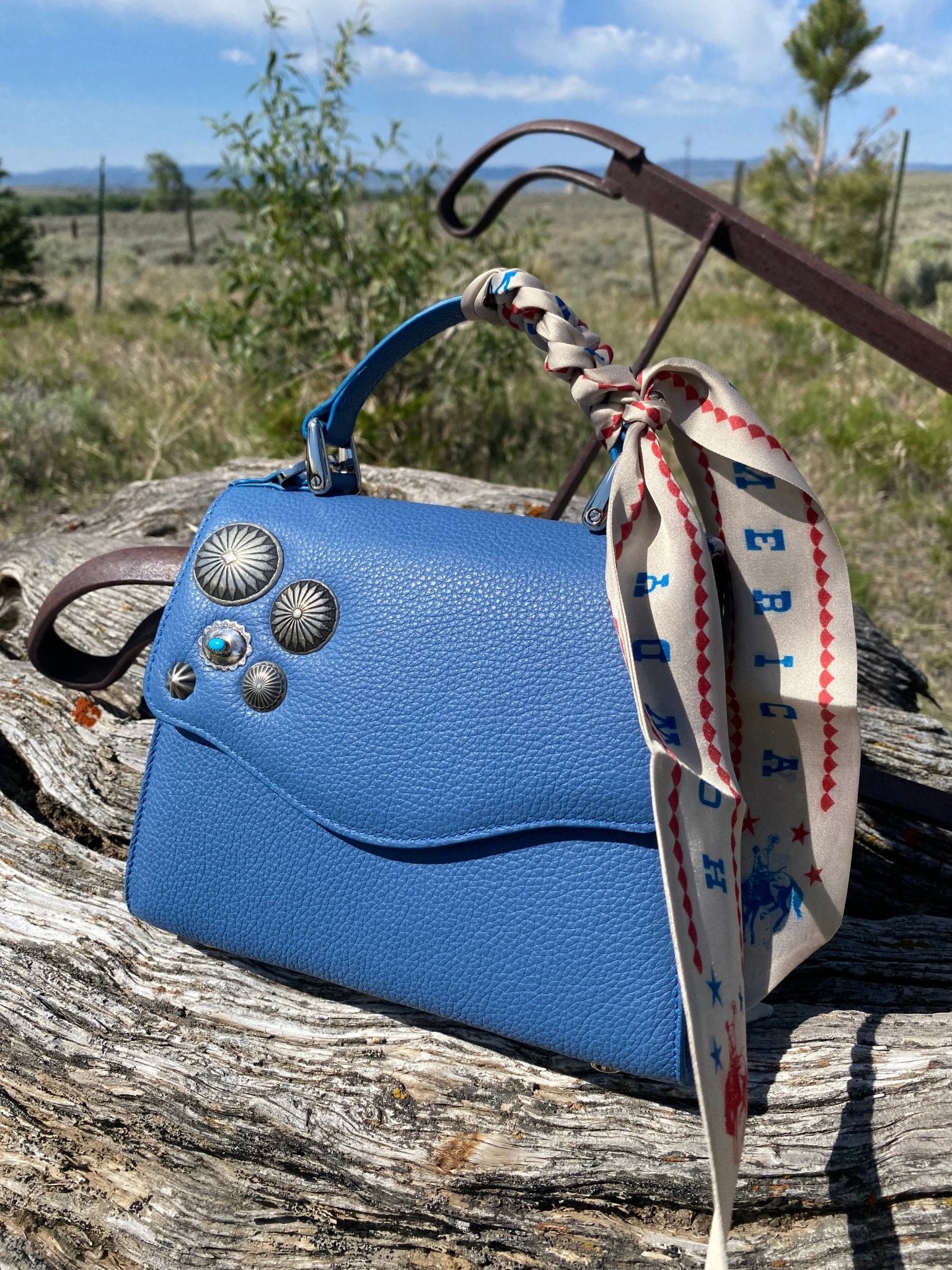 Styled Howdy Lady Bag - LovLeathers